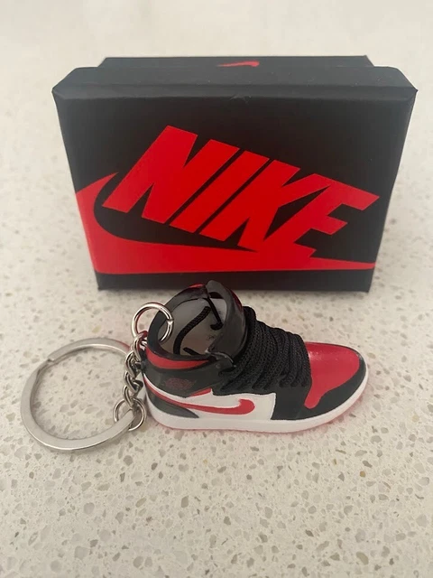 NIKE AIR JORDAN 1 Mid-(White Blak Red)-3D Sneaker Keychain With Box EUR ...