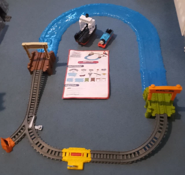THOMAS THE TANK Engine & Friends Trackmaster Motorised Train Track Play ...