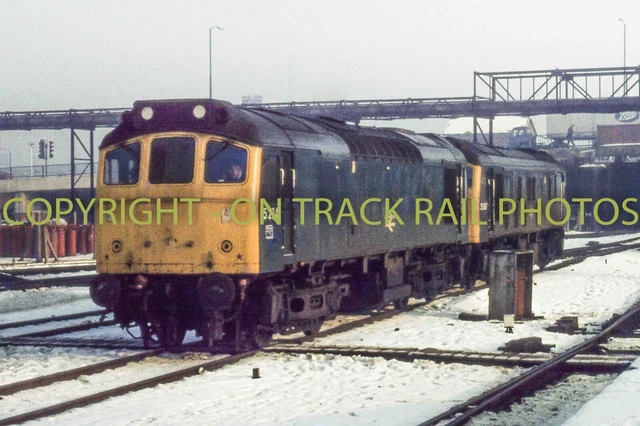 UK RAILWAY PHOTOGRAPH Of Class 25 25274. Rm25-235 £1.70 - PicClick UK