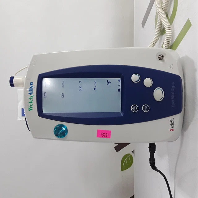 WELCH ALLYN SPOT 420 - Neu im Karton, Temp, Masimo SpO2 Vitalzeichen ...