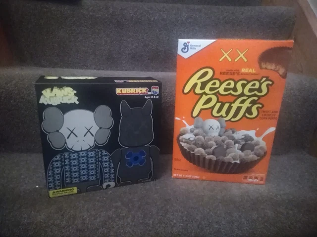 KAWS KUBRICK BUS Stop Set 2 and Kaws x Reeses Puffs Cereal EUR 62,39 ...