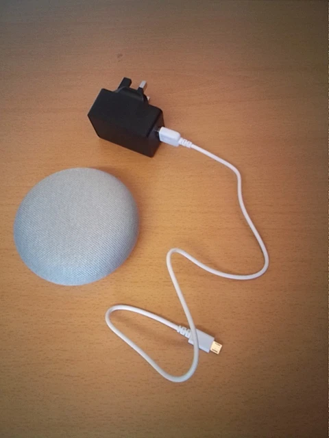 GOOGLE NEST MINI Model HOA 1600 Amphitheatre Home Smart Assistant ...