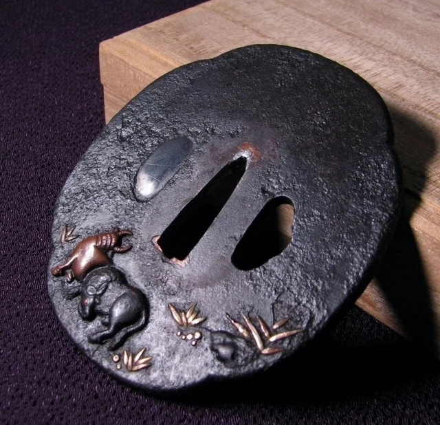 ANCIEN SAMOURAÏ JAPONAIS en fer à buffle d'eau Tsuba Katana garde épée ...