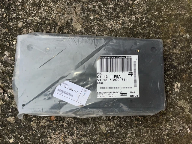 GENUINE BMW LICENCE Plate Base Hybrid F10 F11 520d ed 520i 523i ...