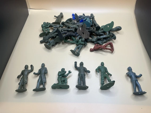 VINTAGE MPC RING Hand Plastic Army Men GI Toy Soldier Lot 31 A10 $14.99 ...