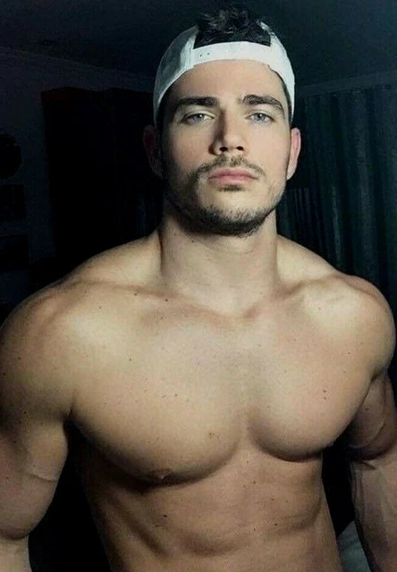SHIRTLESS MALE BEEFCAKE Muscular Jock Hunk Facial Hair Man PHOTO 4X6 ...
