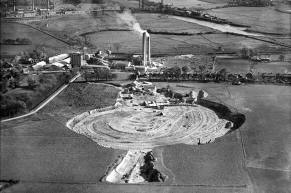HOLBOROUGH CEMENT WORKS and Quarry Holborough 1927 England OLD PHOTO 2 ...