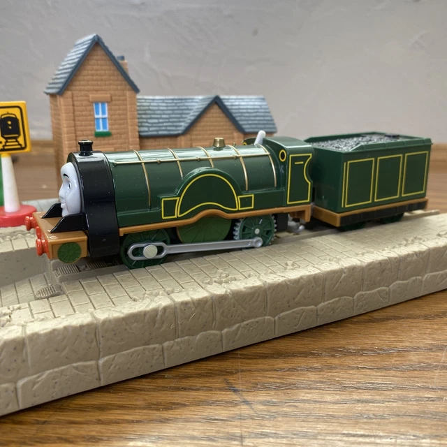 THOMAS & FRIENDS TrackMaster Emily with Tender Motorized Train Engine ...