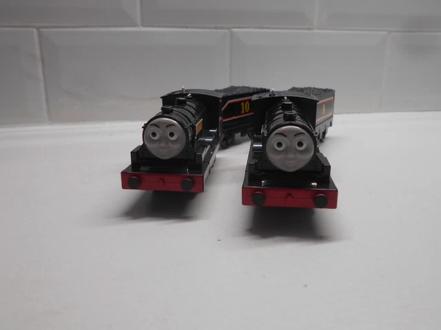 TOMY TRACKMASTER THOMAS the tank engine battery trains donald and ...