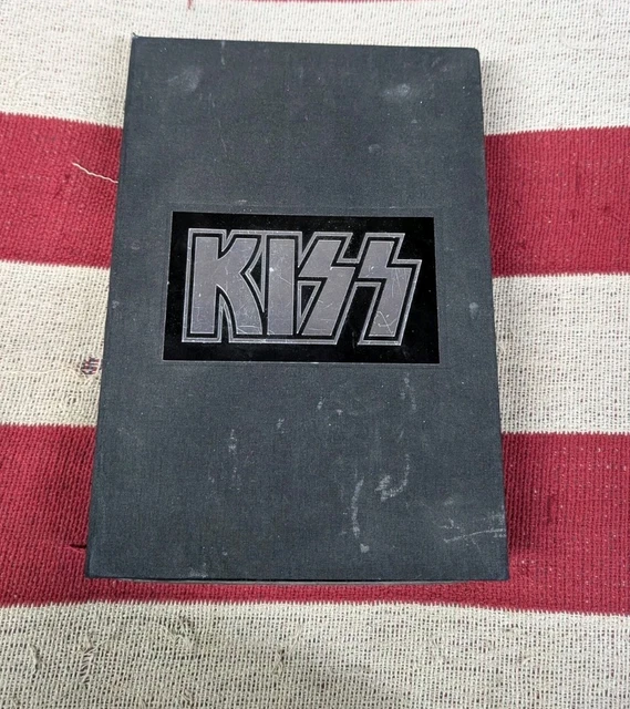 KISS THE DEFINITIVE Collection Box Set w/ Box, Book & All 5 CDS £26.78 ...