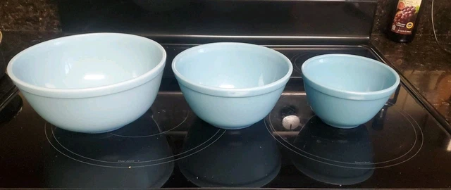 SET OF 3 PYREX Blue Gradient Nesting Mixing Bowls 401 402 403 Vintage ...