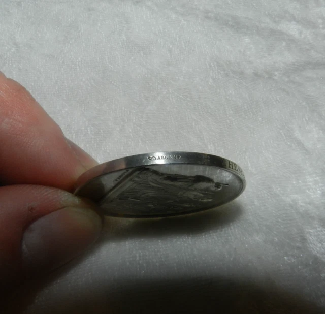 ANCIENNE MÉDAILLE RELIGIEUSE de mariage en argent massif 1907 EUR 49,90 ...