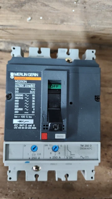 MERLIN GERIN 250 Amp MCCB COMPACT NS250N 3 PHASE Circuit Breaker TM250D ...