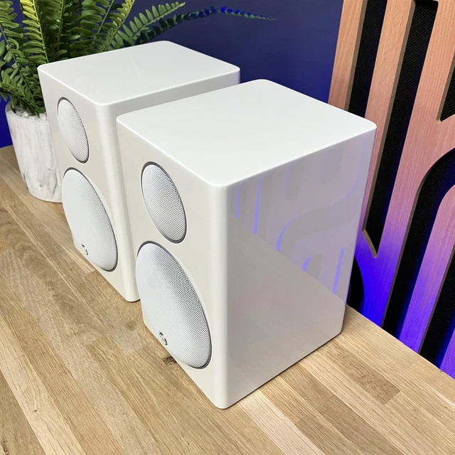 MONITOR AUDIO RADIUS 90 HiFi Home Audio Speakers (Pair) inc Warranty £ ...