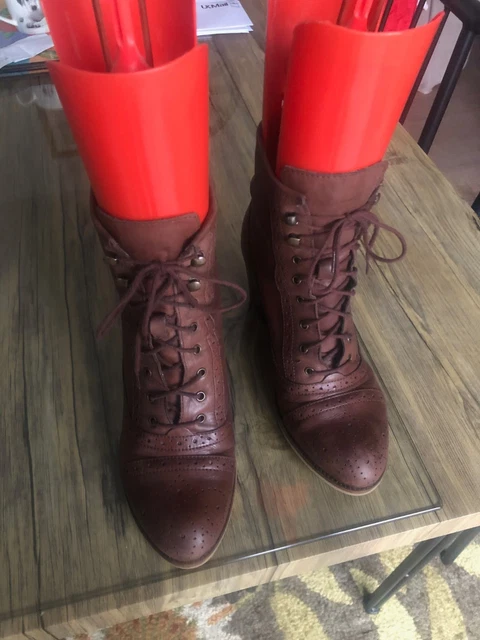 CARVELA CONKER BROWN Leather Brogue Laced Ladies Ankle Boots EU39 UK6 £ ...
