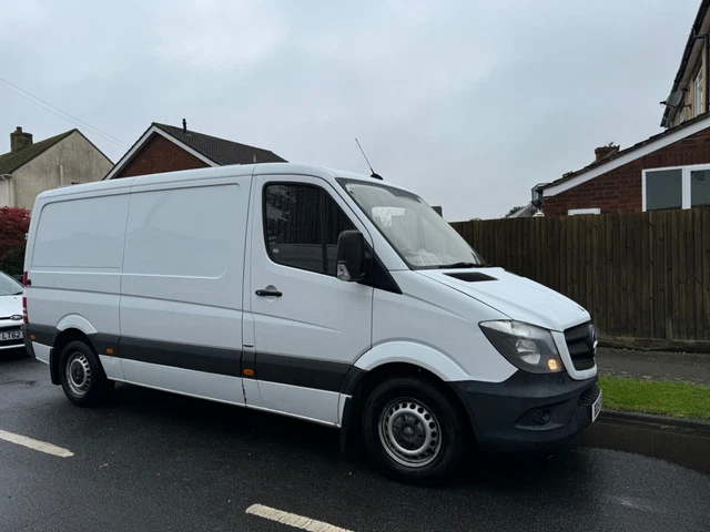 MERCEDES SPRINTER MWB low roof £5,500.00 - PicClick UK