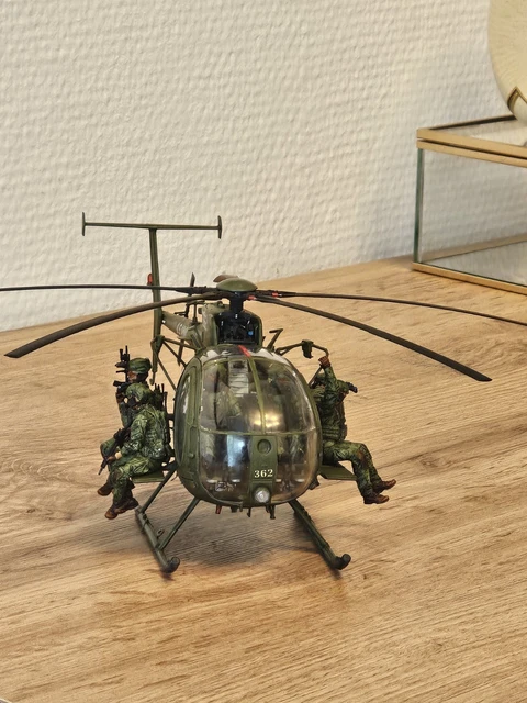 1:35 KITTY HAWK AH-6J/MH-6J Little Bird Gebaut Limited 1/35 mit 6 ...