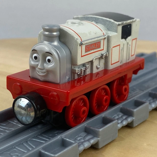 THOMAS THE TANK Engine - Take and Play Engine - Stanley 2014 Version ...