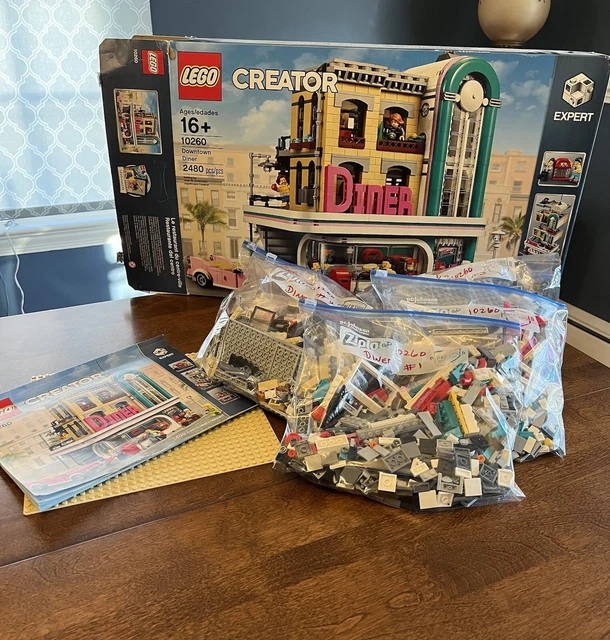 LEGO CREATOR EXPERT: Downtown Diner (10260) Vintage Retired Legos Book ...
