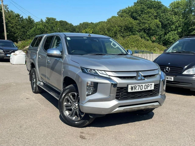 2020 MITSUBISHI L200 Double Cab DI-D 150 Barbarian 4WD Auto Only 20k ...