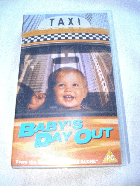 BABY'S DAY OUT Film -Vhs- Funny- Birthday-Gift For A Collector £2.30 ...