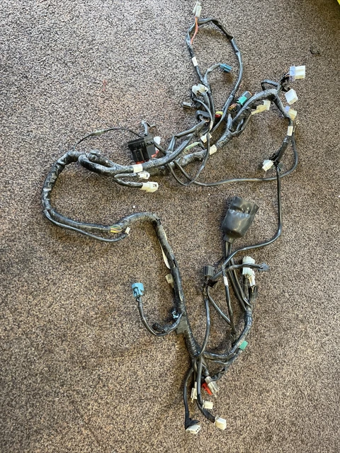 2012 YAMAHA YZF-R125 Wiring Harness Loom Gen 1 5D7-H2590-10 £44.99 ...