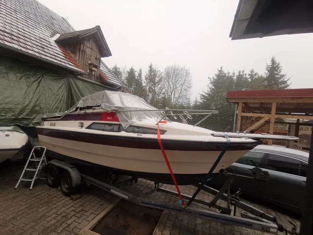 MOTORBOOT FJORD 21 Sportboot Kajütboot Weekender für Rauwasser ...