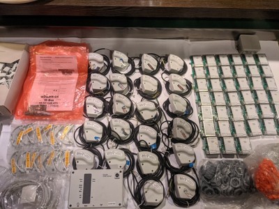 SENSUS HRI B4/8L kompletter Posten mit Zubehör. EUR 100,00 - PicClick DE