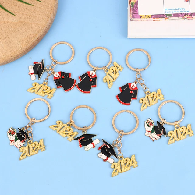 GOLDEN 2024 GRADUATION Ceremony Keyring Cute Graduation Cap Diploma ...