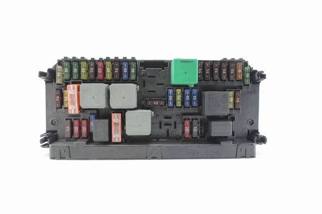 MERCEDES-BENZ W204 SAM Sicherungskasten ECU Steuergerät A2049009601 EUR ...