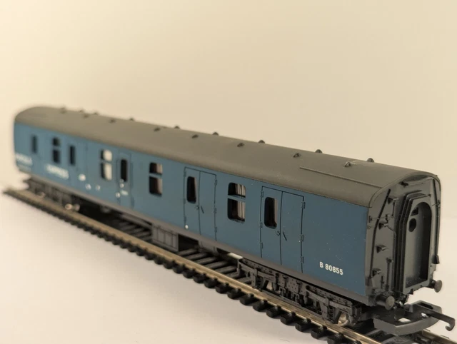 LIMA L305341 OO Gauge BR Mk1 Parcels Express Coach Boxed £16.00 ...