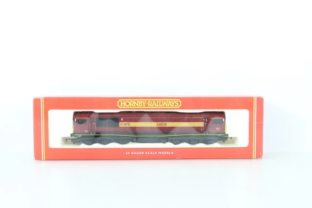 HORNBY R2125B OO Gauge Class 58 EWS Livery "58039" Diesel Locomotive £ ...