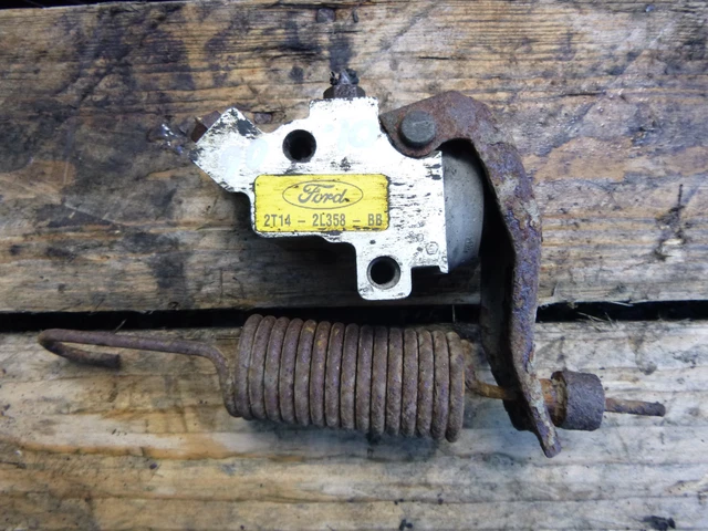 FORD TRANSIT CONNECT Brake Compensator Load Sensing Valve 2T14-2L358-Bb ...