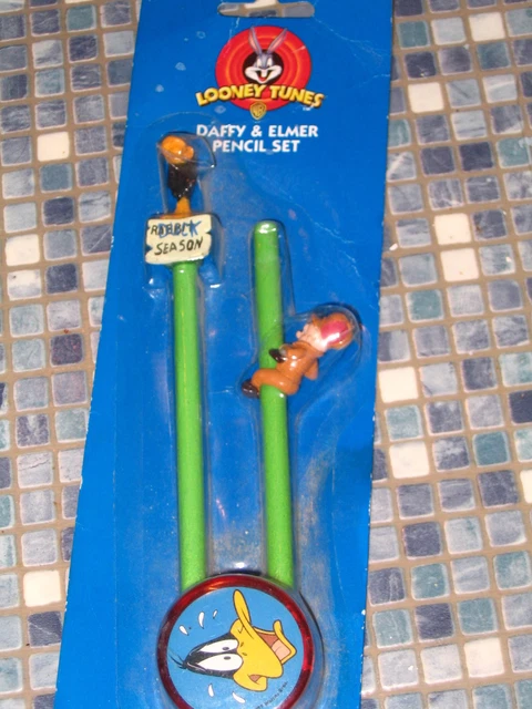 LOONEY TUNES DAFFY Duck & Elmer Fudd Pencil Set Brand New! Very Rare ...