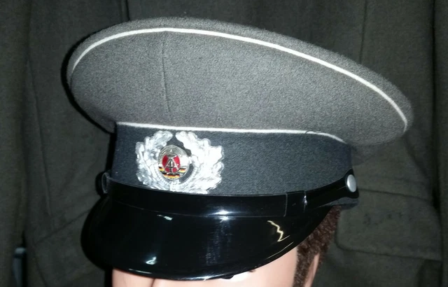 EAST GERMAN OFFICERS CAP 56cm- COLD WAR WARSAW PACT COLLECTIBLE MINT ...
