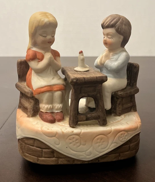 VINTAGE ROTATING MUSIC Box Boy & Girl Praying At The Table 6” Tall ...