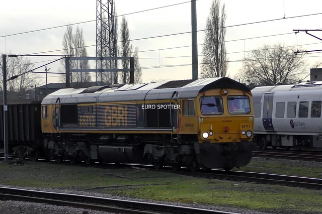 35MM SLIDE GBRF Class 66 66713 @ Doncaster £3.54 - PicClick UK