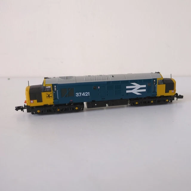 GRAHAM FARISH N Gauge Class 37421 Large Logo £104.72 - PicClick UK