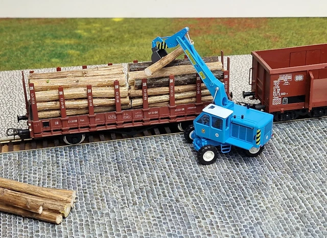 PIKO 54129 + Liliput 24400 H0 Güterwagen Hochbord + Rungenwagen m. Holz ...