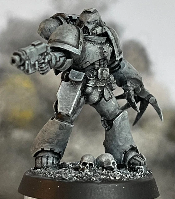 SPACE MARINE TRUE scale conversion 40k mark 4 bits Lightning Claws £33. ...