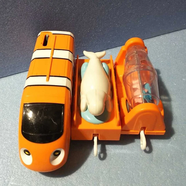 DISNEY PIXAR DREAM Railway Nemo Lucky Fin Train Running Plarail Toy ...