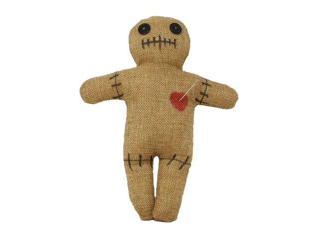 TRADITIONAL VOODOO DOLL complete with pin needle 25cm Hessian Witch ...