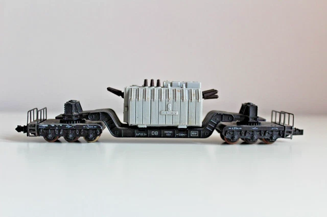 VAGON TRANSPORTES ESPECIALES Transformador Marca Minitrix Escala N 1: ...