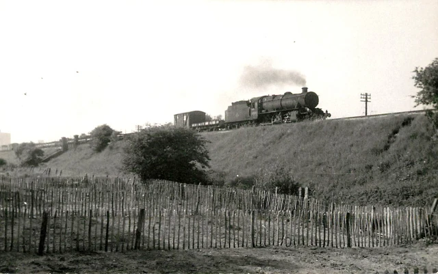 B & W Photo - Loco 42956 - 14X9 Cm £2.95 - PicClick UK