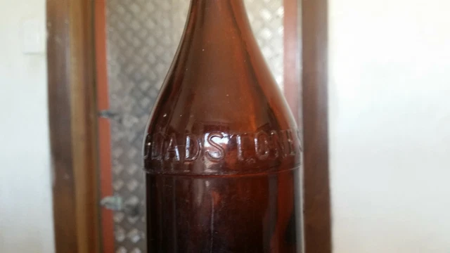 RARE VINTAGE AMBER f c grubb ginger beer gladstone crown seal bottle ...