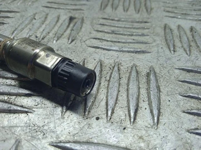 MERCEDES-BENZ GLE W166 A6429050300 Zündkerze 2.10 Diesel 150kw 2017 ...