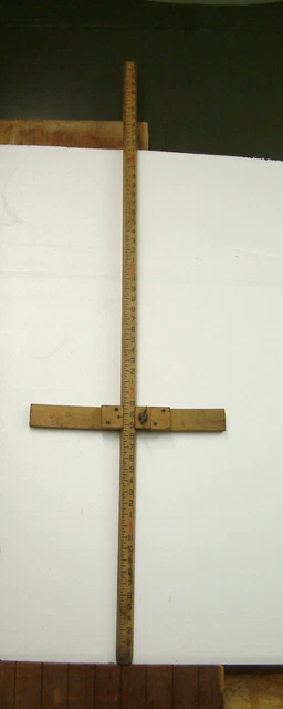 ANTIQUE/ VINTAGE WOOD WOODEN Surveyors Staff Instrument 5 feet £27.50 ...