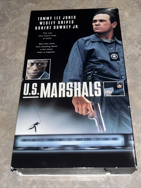 U.S. MARSHALS VHS Tommy Lee Jones Wesley Snipes Robert Downey Jr **LIKE ...