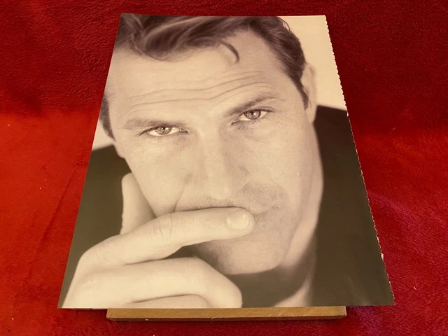 FRAMED PICTURE 12X9 Kevin Costner £27.99 - PicClick UK