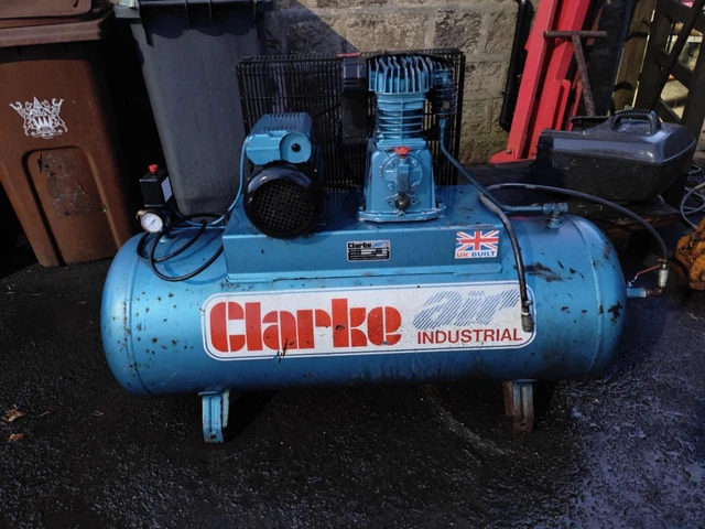 CLARKE AIR INDUSTRIAL Air Compressor 200L SE18C200 £389.22 - PicClick UK
